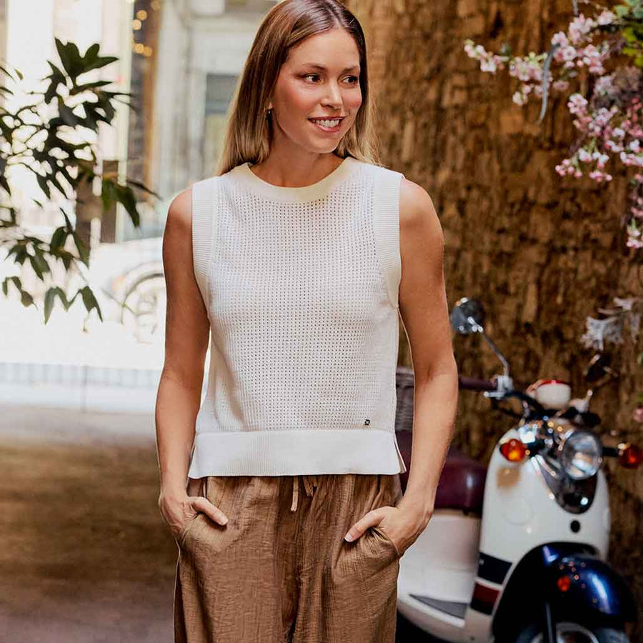 Lightweight Women's Clothing for Travel | Comfy & Stylish | FIG Clothing